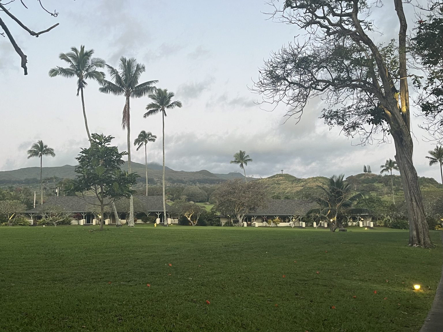 Hana-Maui Resort Review (Is staying in Hana a must?)